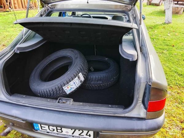 Рено Сафран 2001 в Паневежис на AUTOMOTO.COM.LV Рено Сафран 2001 в Паневежис, объемом двигателя 2.20 л и пробегом 206 тыс. км за 650 €, фото 6 на AUTOMOTO.COM.LV