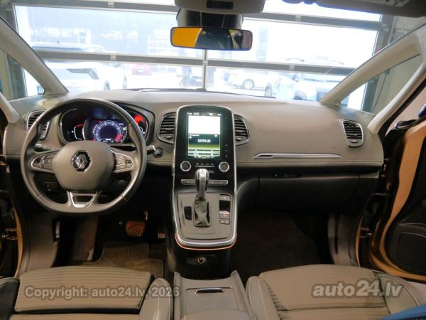 Smilšu krāsa Renault Scenic 2021 Tallina, ar dzinēja tilpumu 1.30 L un nobraukumu 61 tūkst. km par 16500 €, foto 6 vietnē AUTOMOTO.COM.LV