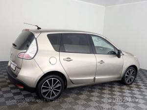 Smilšu krāsa Renault Scenic 2012 Tallina, ar dzinēja tilpumu 1.50 L un nobraukumu 237 tūkst. km par 2799 €, foto 4 vietnē AUTOMOTO.COM.LV