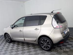 Smilšu krāsa Renault Scenic 2012 Tallina, ar dzinēja tilpumu 1.50 L un nobraukumu 237 tūkst. km par 2799 €, foto 5 vietnē AUTOMOTO.COM.LV