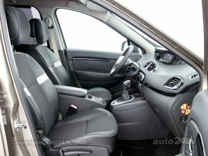 Smilšu krāsa Renault Scenic 2012 Tallina, ar dzinēja tilpumu 1.50 L un nobraukumu 237 tūkst. km par 2799 €, foto 7 vietnē AUTOMOTO.COM.LV