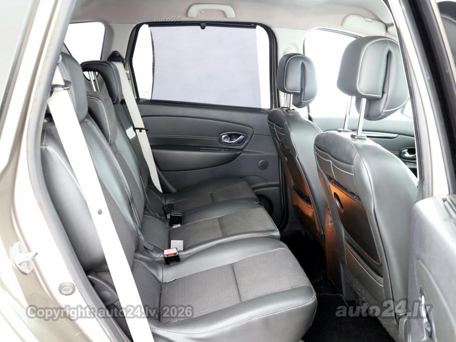 Smilšu krāsa Renault Scenic 2012 Tallina, ar dzinēja tilpumu 1.50 L un nobraukumu 237 tūkst. km par 2799 €, foto 8 vietnē AUTOMOTO.COM.LV