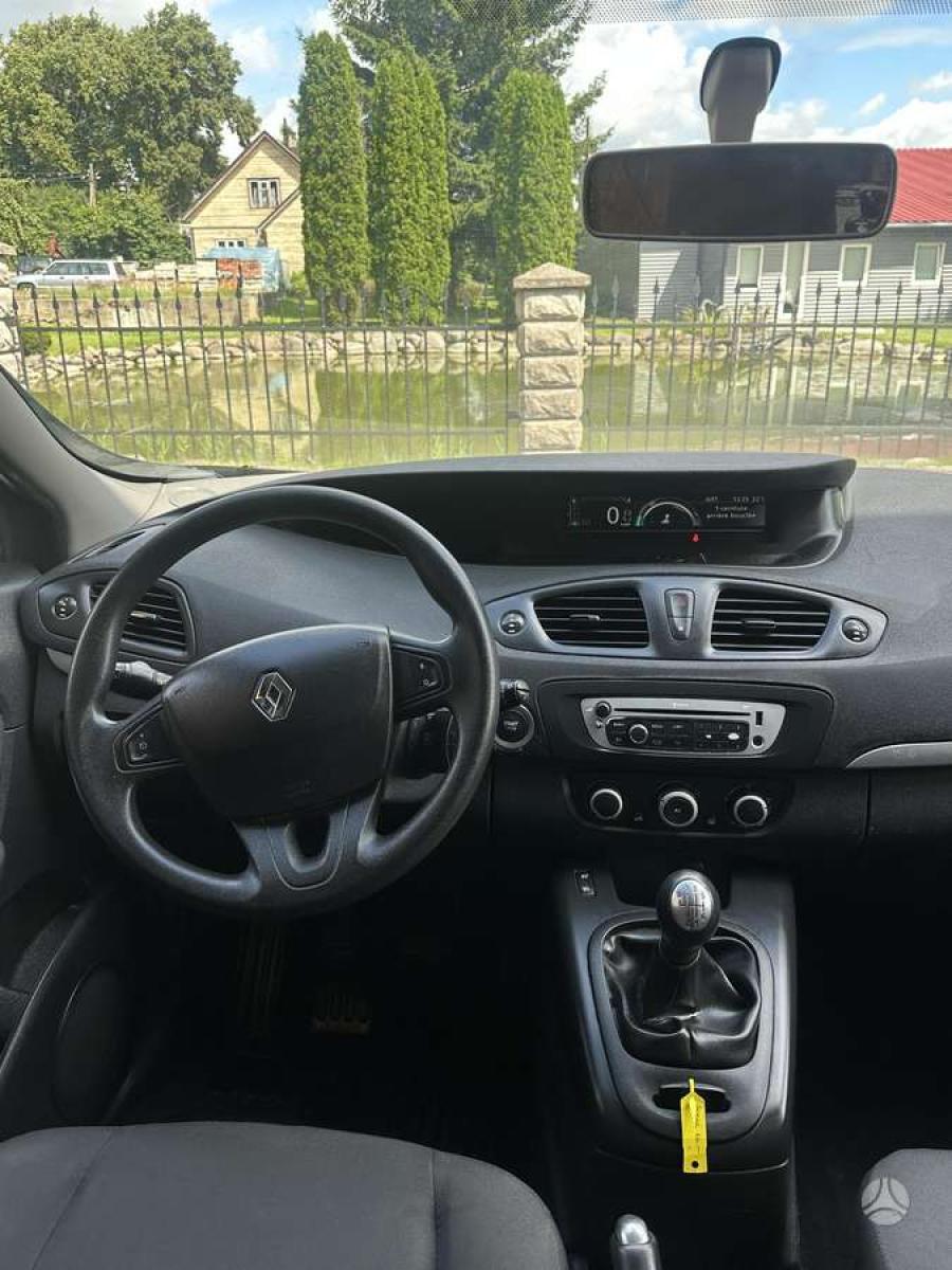 Melns Renault Scenic 2012 Tauragė, ar dzinēja tilpumu 1.46 L un nobraukumu 215 tūkst. km par 2450 €, foto 16 vietnē AUTOMOTO.COM.LV