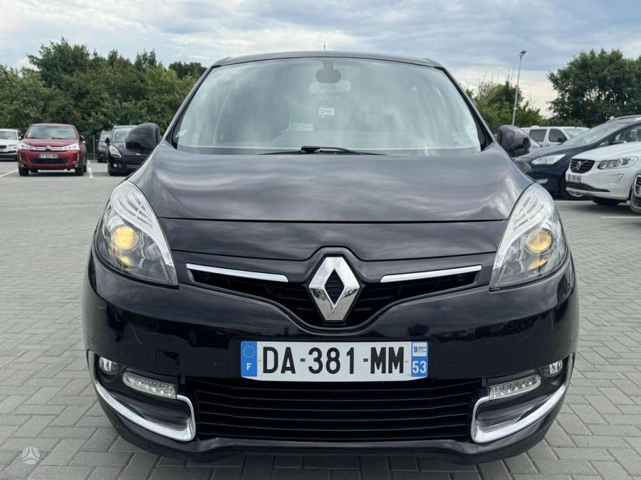 Black Renault Scenic 2013 in Taurage, with an engine capacity of 1.47 L and mileage of 205 thousand km for 3900 €, photo 3 on AUTOMOTO.COM.LV