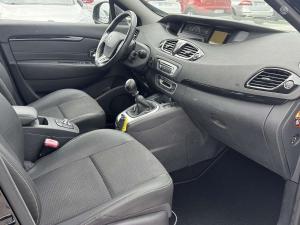 Black Renault Scenic 2013 in Taurage, with an engine capacity of 1.47 L and mileage of 205 thousand km for 3900 €, photo 11 on AUTOMOTO.COM.LV