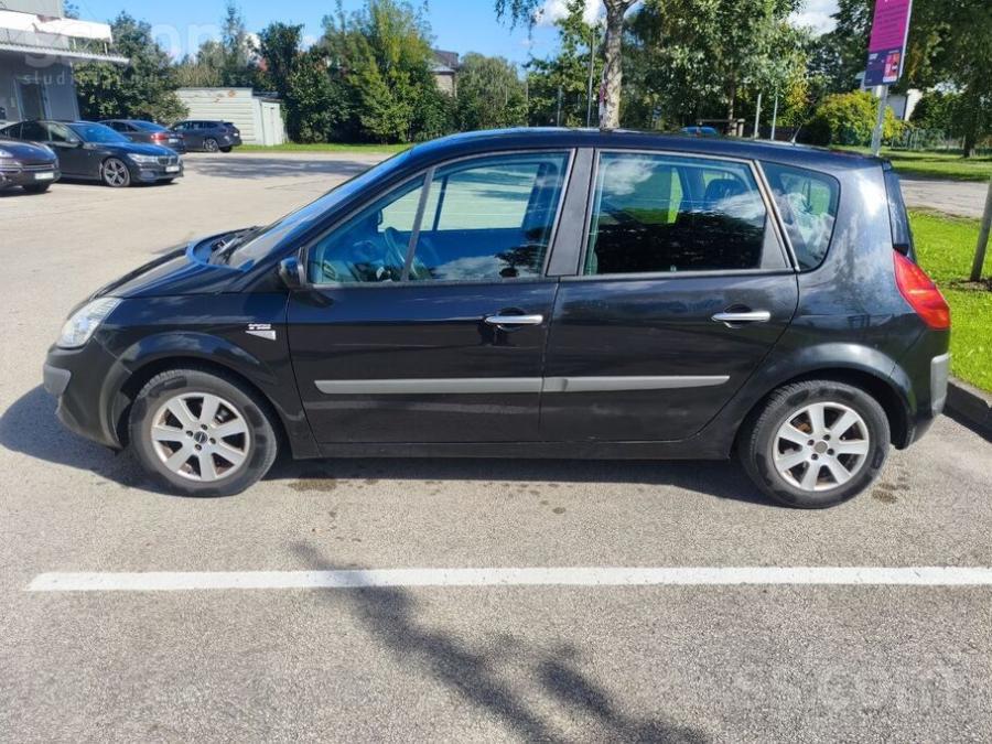 Melns Renault Scenic 2007 Rīga, ar dzinēja tilpumu 1.50 L un nobraukumu 177 tūkst. km par 3300 €, foto 4 vietnē AUTOMOTO.COM.LV