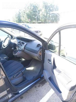 Melns Renault Scenic 2007 Rīga, ar dzinēja tilpumu 1.50 L un nobraukumu 177 tūkst. km par 3300 €, foto 12 vietnē AUTOMOTO.COM.LV