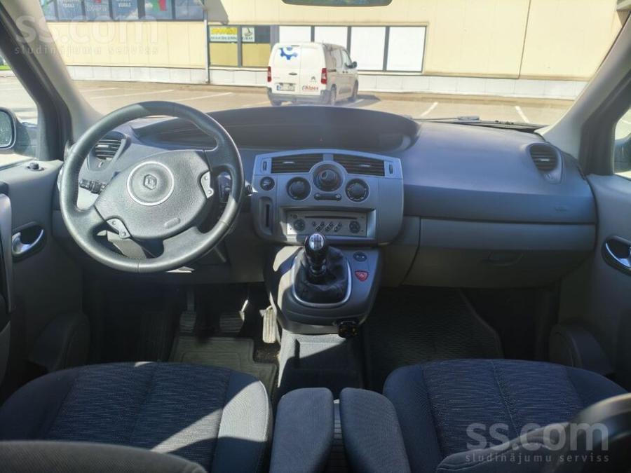 Melns Renault Scenic 2007 Rīga, ar dzinēja tilpumu 1.50 L un nobraukumu 177 tūkst. km par 3300 €, foto 13 vietnē AUTOMOTO.COM.LV