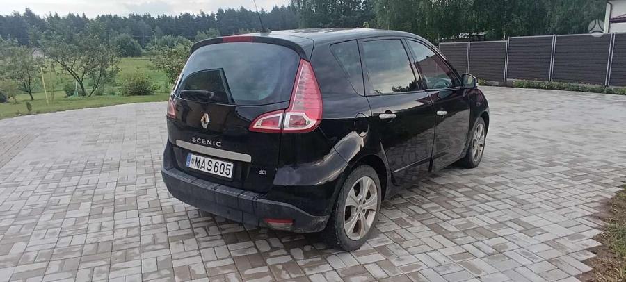 Melns Renault Scenic 2011 Viļņa, ar dzinēja tilpumu 1.46 L un nobraukumu 219 tūkst. km par 2600 €, foto 4 vietnē AUTOMOTO.COM.LV