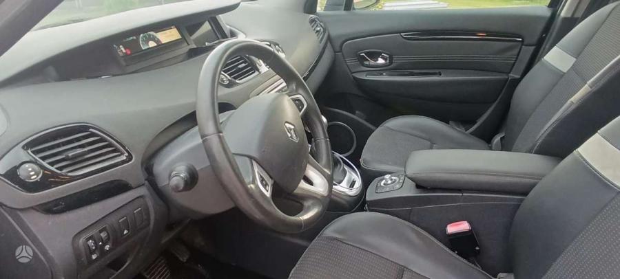 Melns Renault Scenic 2011 Viļņa, ar dzinēja tilpumu 1.46 L un nobraukumu 219 tūkst. km par 2600 €, foto 12 vietnē AUTOMOTO.COM.LV