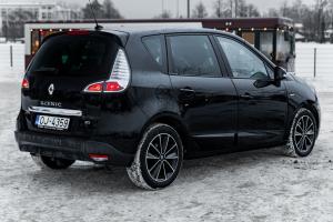 Melns Renault Scenic 2012 Jelgava, ar dzinēja tilpumu 1.60 L un nobraukumu 220 tūkst. km par 4450 €, foto 3 vietnē AUTOMOTO.COM.LV