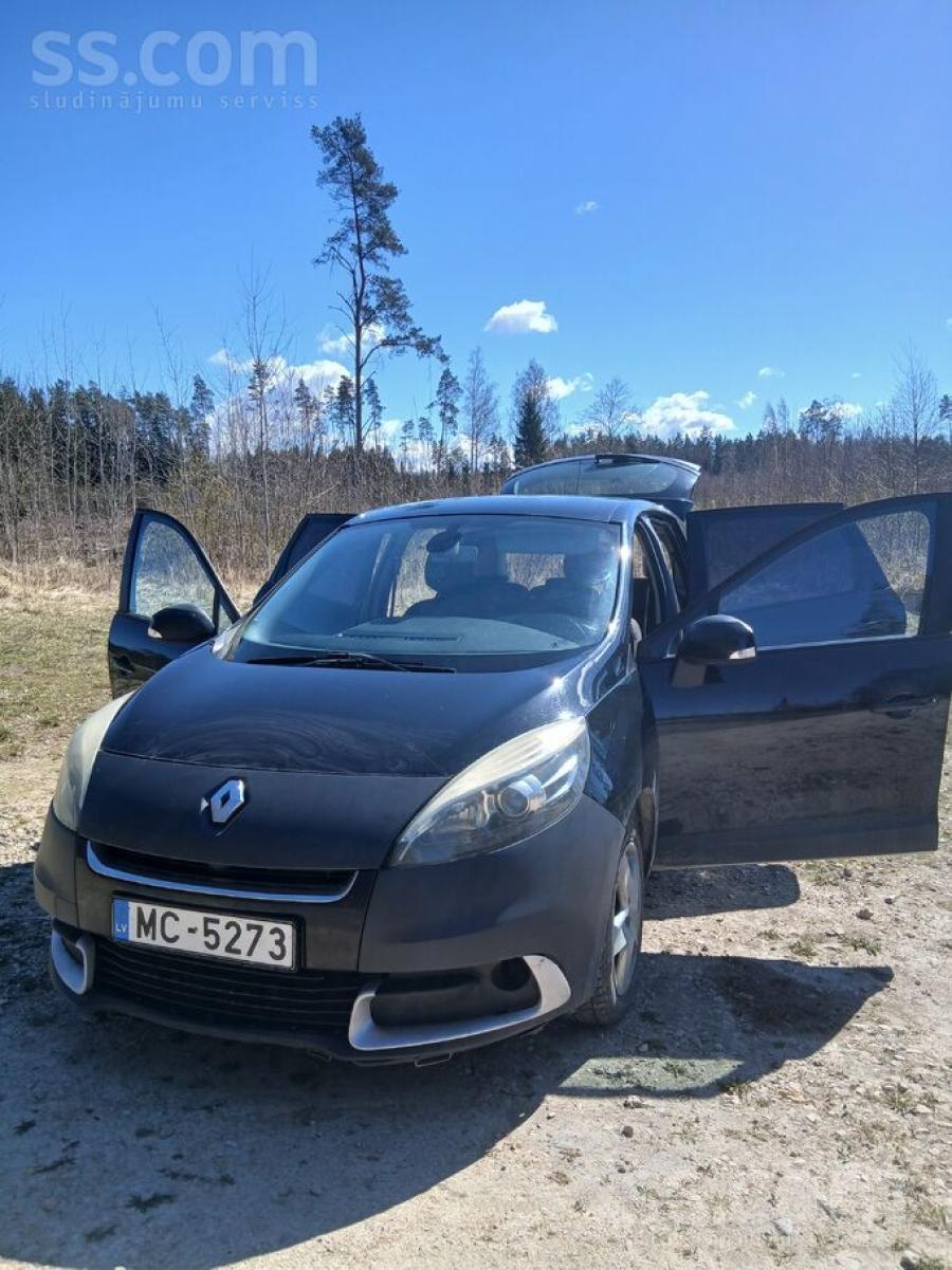 Black Renault Scenic 2012 in Riga, with an engine capacity of 1.60 L and mileage of 272 thousand km for 1995 €, photo 1 on AUTOMOTO.COM.LV