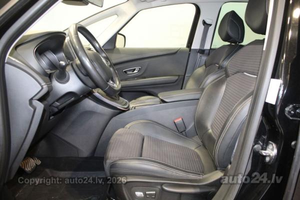 Melns Renault Scenic 2021 Tallina, ar dzinēja tilpumu 1.30 L un nobraukumu 100 tūkst. km par 14990 €, foto 11 vietnē AUTOMOTO.COM.LV