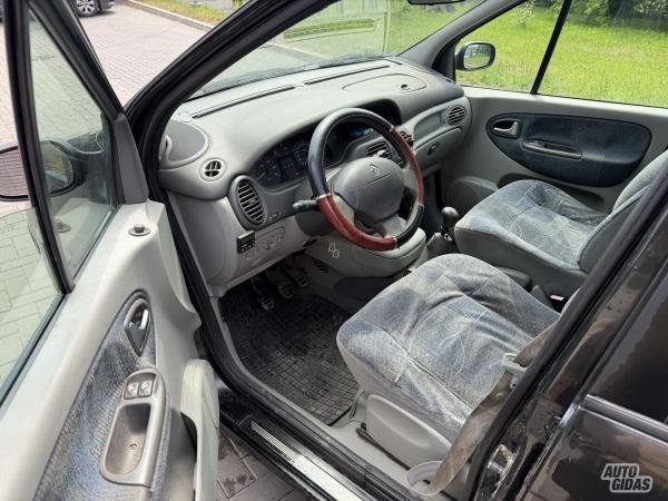 Melns Renault Scenic 2002 Ukmergė, ar dzinēja tilpumu 1.90 L un nobraukumu 300 tūkst. km par 700 €, foto 9 vietnē AUTOMOTO.COM.LV
