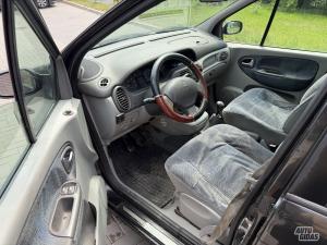 Melns Renault Scenic 2002 Ukmergė, ar dzinēja tilpumu 1.90 L un nobraukumu 300 tūkst. km par 700 €, foto 10 vietnē AUTOMOTO.COM.LV