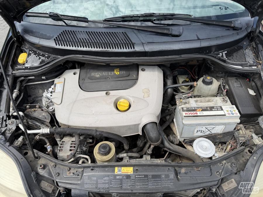 Melns Renault Scenic 2002 Ukmergė, ar dzinēja tilpumu 1.90 L un nobraukumu 300 tūkst. km par 700 €, foto 13 vietnē AUTOMOTO.COM.LV