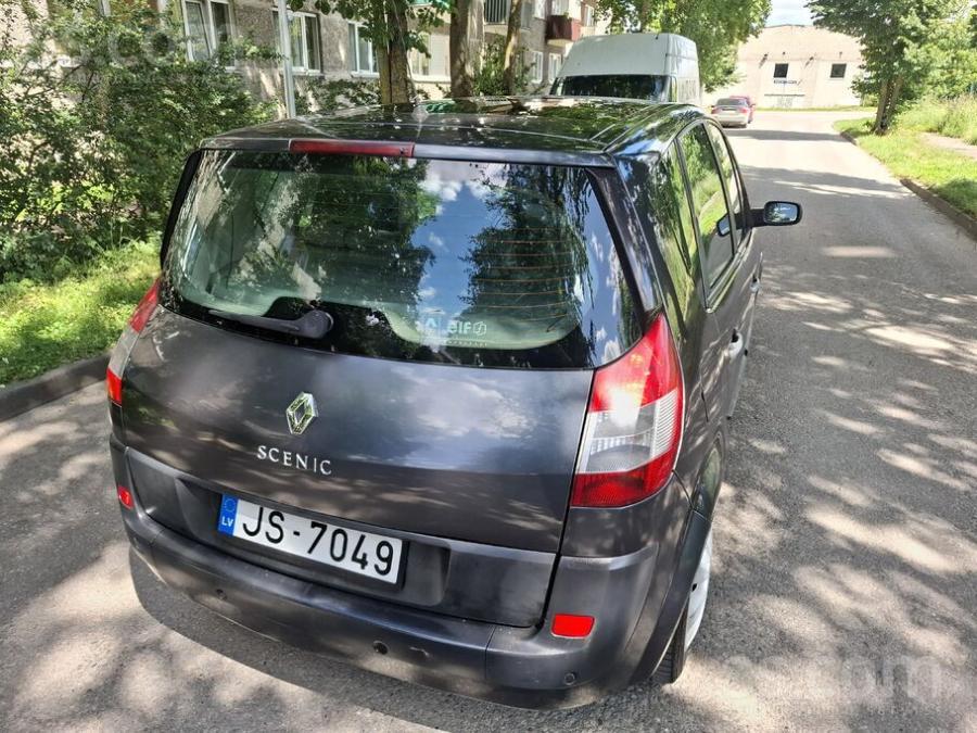 Melns Renault Scenic 2006 Daugavpils, ar dzinēja tilpumu 1.50 L un nobraukumu 335 tūkst. km par 950 €, foto 3 vietnē AUTOMOTO.COM.LV