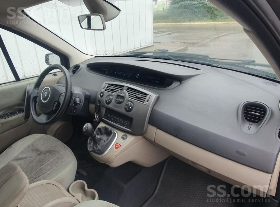 Melns Renault Scenic 2006 Jelgava, ar dzinēja tilpumu 1.90 L un nobraukumu 346 tūkst. km par 1250 €, foto 11 vietnē AUTOMOTO.COM.LV