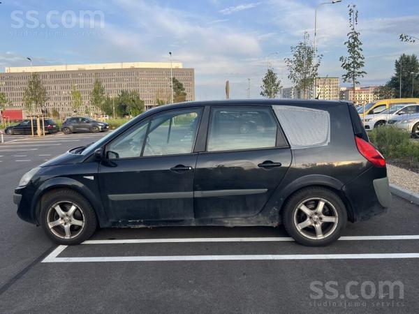 Melns Renault Scenic 2007 Rīga, ar dzinēja tilpumu 2.00 L un nobraukumu 294 tūkst. km par 600 €, foto 9 vietnē AUTOMOTO.COM.LV