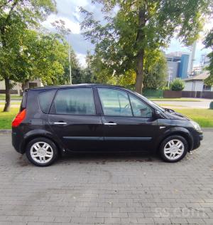 Melns Renault Scenic 2008 Jelgava, ar dzinēja tilpumu 1.90 L un nobraukumu 266 tūkst. km par 800 €, foto 4 vietnē AUTOMOTO.COM.LV