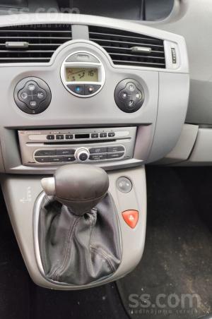 Melns Renault Scenic 2008 Jelgava, ar dzinēja tilpumu 1.90 L un nobraukumu 266 tūkst. km par 800 €, foto 9 vietnē AUTOMOTO.COM.LV