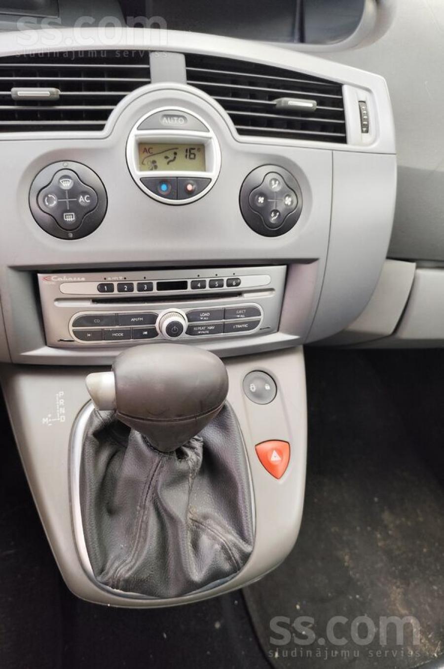 Melns Renault Scenic 2008 Jelgava, ar dzinēja tilpumu 1.90 L un nobraukumu 266 tūkst. km par 800 €, foto 9 vietnē AUTOMOTO.COM.LV