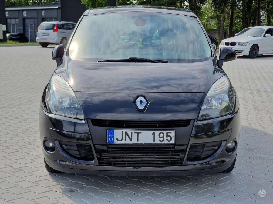 Black Renault Scenic 2009 in Siauliai, with an engine capacity of 1.46 L and mileage of 310 thousand km for 2950 €, photo 2 on AUTOMOTO.COM.LV