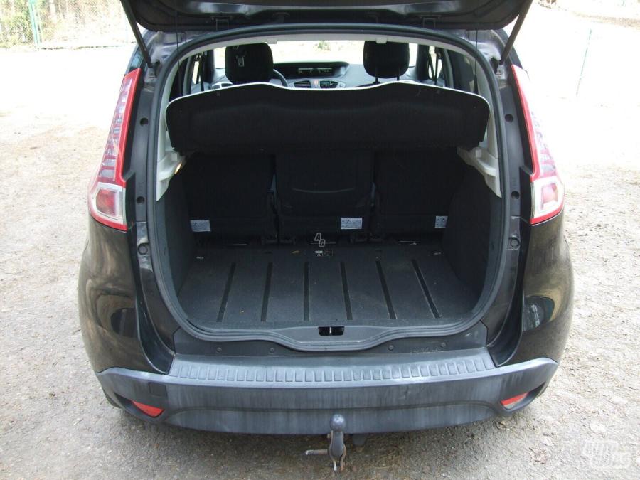 Melns Renault Scenic 2009 Druskininkai, ar dzinēja tilpumu 1.40 L un nobraukumu 260 tūkst. km par 999 €, foto 14 vietnē AUTOMOTO.COM.LV