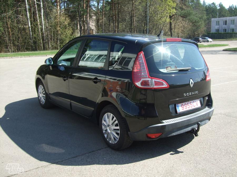 Melns Renault Scenic 2009 Druskininkai, ar dzinēja tilpumu 1.40 L un nobraukumu 260 tūkst. km par 999 €, foto 19 vietnē AUTOMOTO.COM.LV