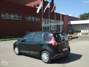 Melns Renault Scenic 2009 Druskininkai, ar dzinēja tilpumu 1.40 L un nobraukumu 260 tūkst. km par 999 €, foto 21 vietnē AUTOMOTO.COM.LV