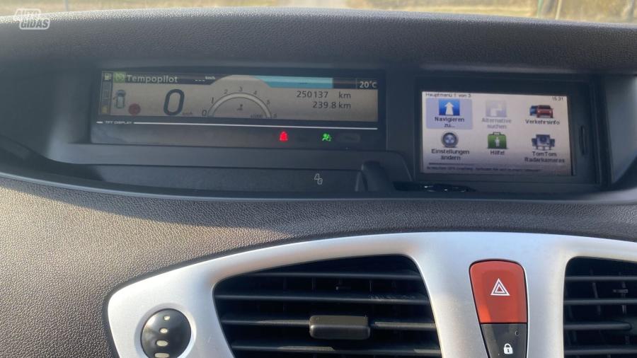 Черный Рено Сценик 2009 в Вилкавишкис, объемом двигателя 1.90 л и пробегом 250 тыс. км за 2550 €, фото 24 на AUTOMOTO.COM.LV