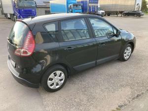 Melns Renault Scenic 2009 Šauļi, ar dzinēja tilpumu 1.50 L un nobraukumu 354 tūkst. km par 1950 €, foto 5 vietnē AUTOMOTO.COM.LV
