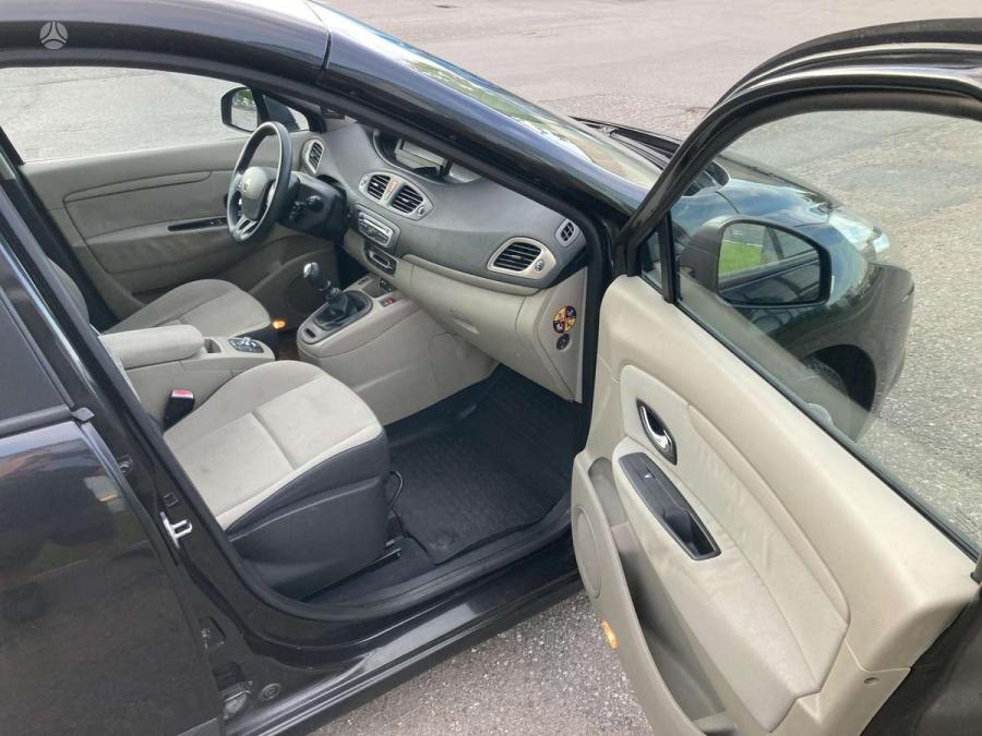 Melns Renault Scenic 2009 Šauļi, ar dzinēja tilpumu 1.50 L un nobraukumu 354 tūkst. km par 1950 €, foto 7 vietnē AUTOMOTO.COM.LV
