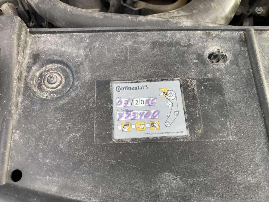 Melns Renault Scenic 2009 Šauļi, ar dzinēja tilpumu 1.50 L un nobraukumu 354 tūkst. km par 1950 €, foto 13 vietnē AUTOMOTO.COM.LV