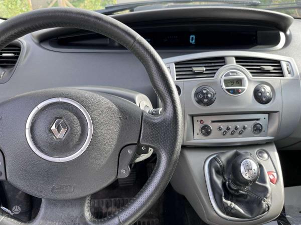Black Renault Scenic 2009 in Vilkaviskis, with an engine capacity of 1.87 L and mileage of 330 thousand km for 1350 €, photo 8 on AUTOMOTO.COM.LV