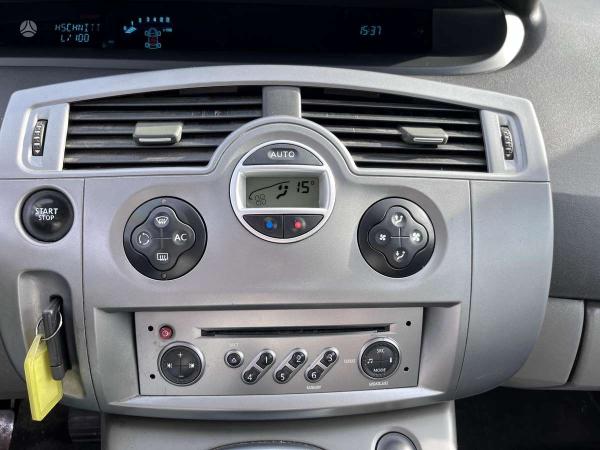 Black Renault Scenic 2009 in Vilkaviskis, with an engine capacity of 1.87 L and mileage of 330 thousand km for 1350 €, photo 9 on AUTOMOTO.COM.LV