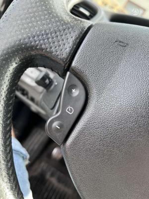 Black Renault Scenic 2009 in Vilkaviskis, with an engine capacity of 1.87 L and mileage of 330 thousand km for 1350 €, photo 10 on AUTOMOTO.COM.LV