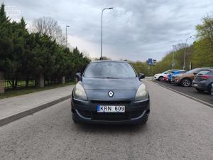 Melns Renault Scenic 2010 Viļņa, ar dzinēja tilpumu 1.50 L un nobraukumu 298 tūkst. km par 1000 €, foto 3 vietnē AUTOMOTO.COM.LV