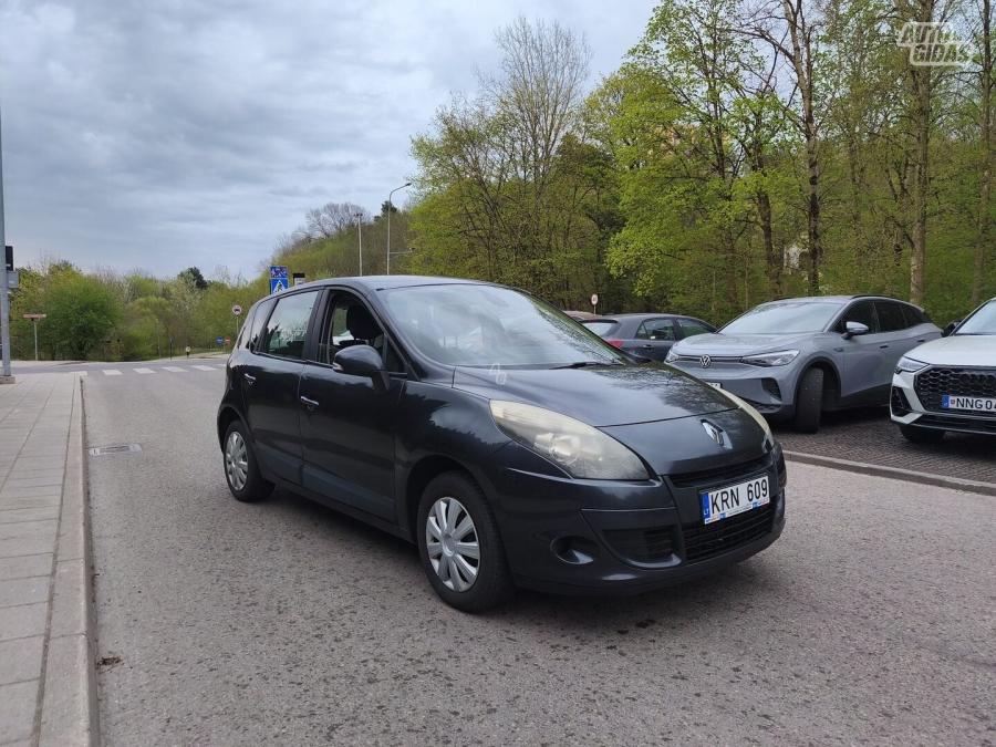 Melns Renault Scenic 2010 Viļņa, ar dzinēja tilpumu 1.50 L un nobraukumu 298 tūkst. km par 1000 €, foto 4 vietnē AUTOMOTO.COM.LV