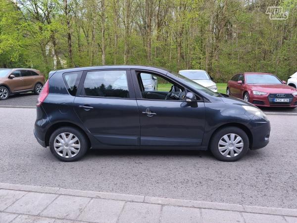 Black Renault Scenic 2010 in Vilnius, with an engine capacity of 1.50 L and mileage of 298 thousand km for 1000 €, photo 4 on AUTOMOTO.COM.LV