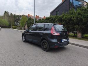 Melns Renault Scenic 2010 Viļņa, ar dzinēja tilpumu 1.50 L un nobraukumu 298 tūkst. km par 1000 €, foto 8 vietnē AUTOMOTO.COM.LV