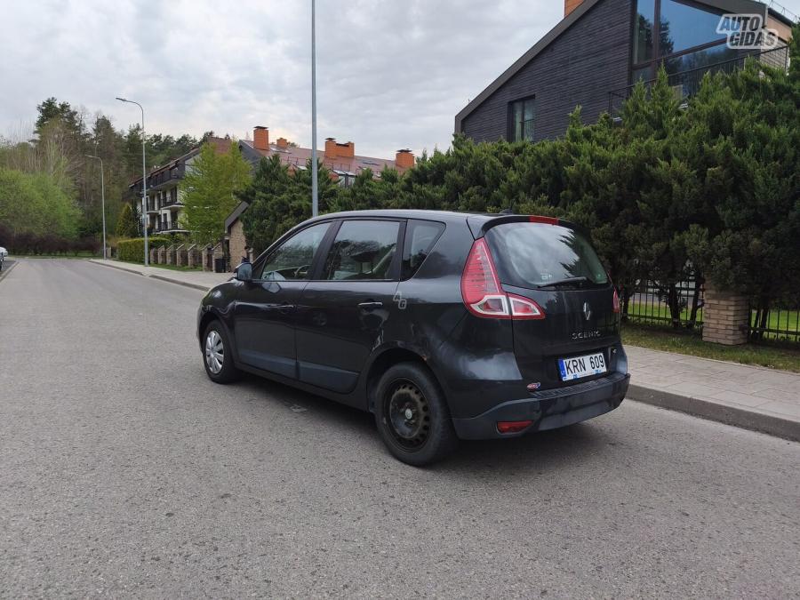 Melns Renault Scenic 2010 Viļņa, ar dzinēja tilpumu 1.50 L un nobraukumu 298 tūkst. km par 1000 €, foto 8 vietnē AUTOMOTO.COM.LV