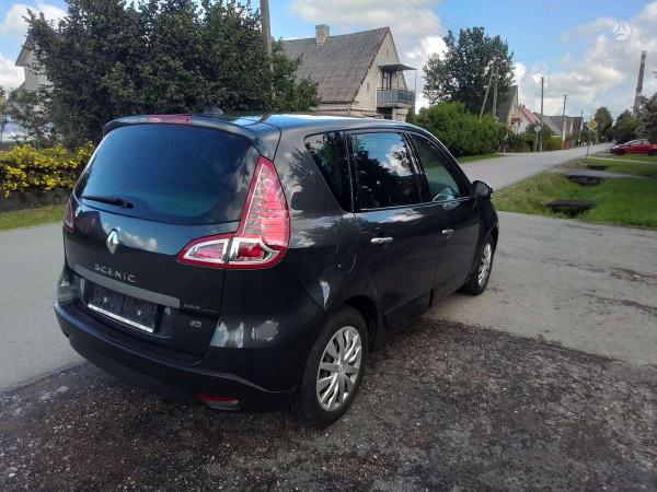 Black Renault Scenic 2010 in Siauliai, with an engine capacity of 1.46 L and mileage of 219 thousand km for 2800 €, photo 3 on AUTOMOTO.COM.LV