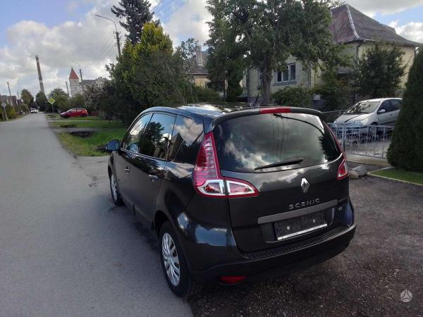 Black Renault Scenic 2010 in Siauliai, with an engine capacity of 1.46 L and mileage of 219 thousand km for 2800 €, photo 4 on AUTOMOTO.COM.LV