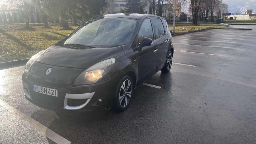 Black Renault Scenic 2011 in Taurage, with an engine capacity of 1.87 L and mileage of 334 thousand km for 2400 €, photo 2 on AUTOMOTO.COM.LV