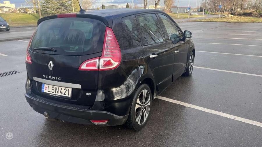 Black Renault Scenic 2011 in Taurage, with an engine capacity of 1.87 L and mileage of 334 thousand km for 2400 €, photo 5 on AUTOMOTO.COM.LV