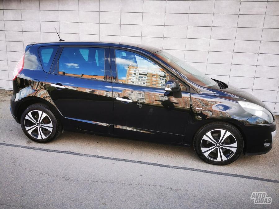 Melns Renault Scenic 2011 Klaipėda, ar dzinēja tilpumu 1.90 L un nobraukumu 153 tūkst. km par 3590 €, foto 9 vietnē AUTOMOTO.COM.LV