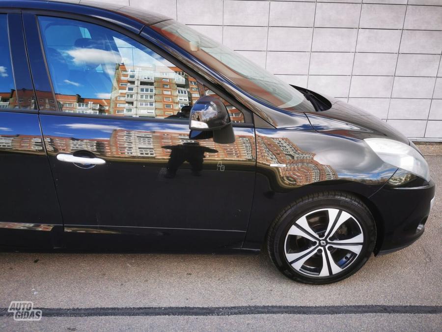 Melns Renault Scenic 2011 Klaipėda, ar dzinēja tilpumu 1.90 L un nobraukumu 153 tūkst. km par 3590 €, foto 15 vietnē AUTOMOTO.COM.LV