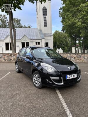 Melns Renault Scenic 2011 Marijampole, ar dzinēja tilpumu 1.50 L un nobraukumu 308 tūkst. km par 2800 €, foto  vietnē AUTOMOTO.COM.LV