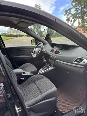 Black Renault Scenic 2011 in Marijampole, with an engine capacity of 1.50 L and mileage of 308 thousand km for 2800 €, photo 11 on AUTOMOTO.COM.LV